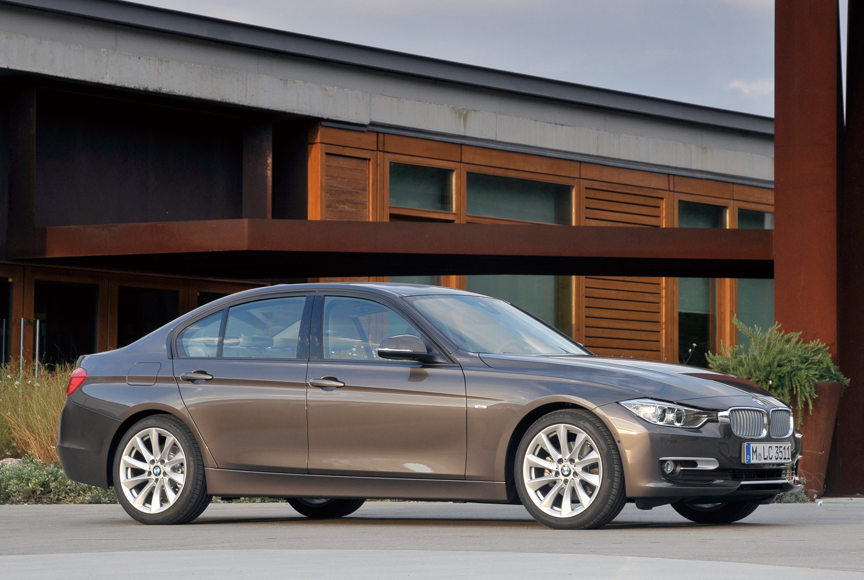 絶好の買い時E90&根強い人気のE46 BMW3シリーズ大研究｜German Cars（ジャーマンカーズ）