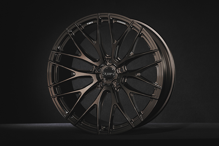 Mercedes-Benz G-Class Ultimate Wheels AMG G63専用フェイスと 細部のこだわりが生み出す造形美 ...