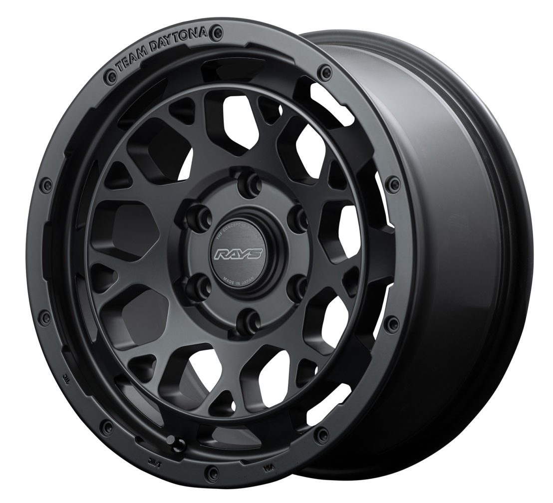 「RAYS」マットカラーが異彩を放つM9の造形を際立たせる「TEAM DAYTONA M9 BLACK EDITION」｜LETS GO 4WD WEB