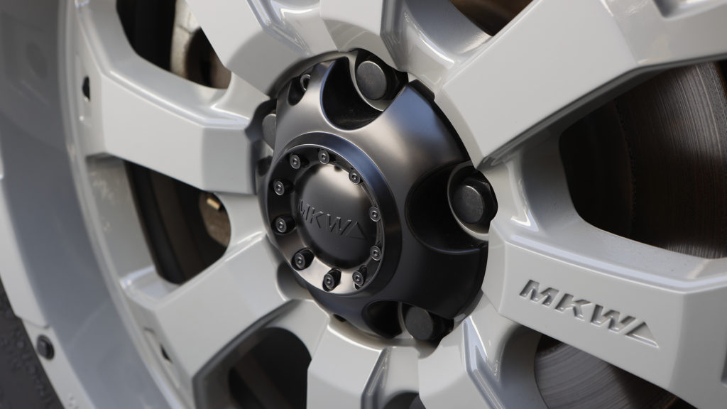 【MKW 】力強さとアーバンな雰囲気を見事に表現する「MK-46 HellCat」｜LETS GO 4WD WEB