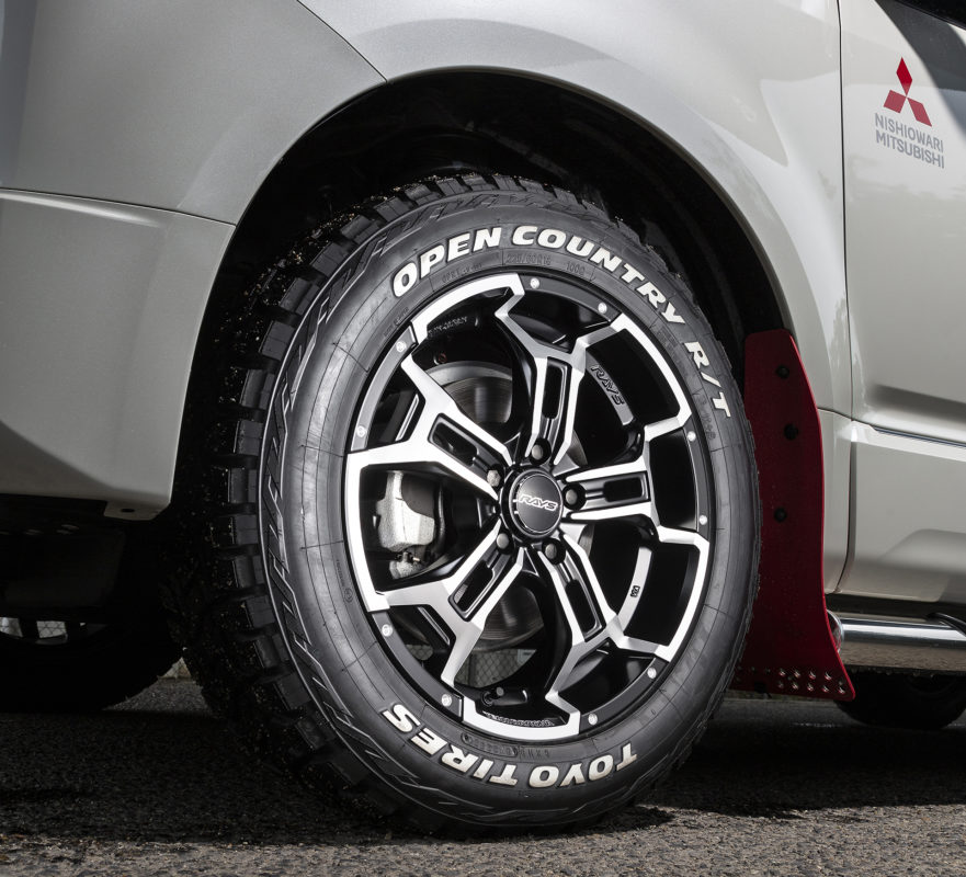 【RAYS】個性が際立つ18インチリバースリム「TEAM DAYTONA DS5」｜LETS GO 4WD WEB