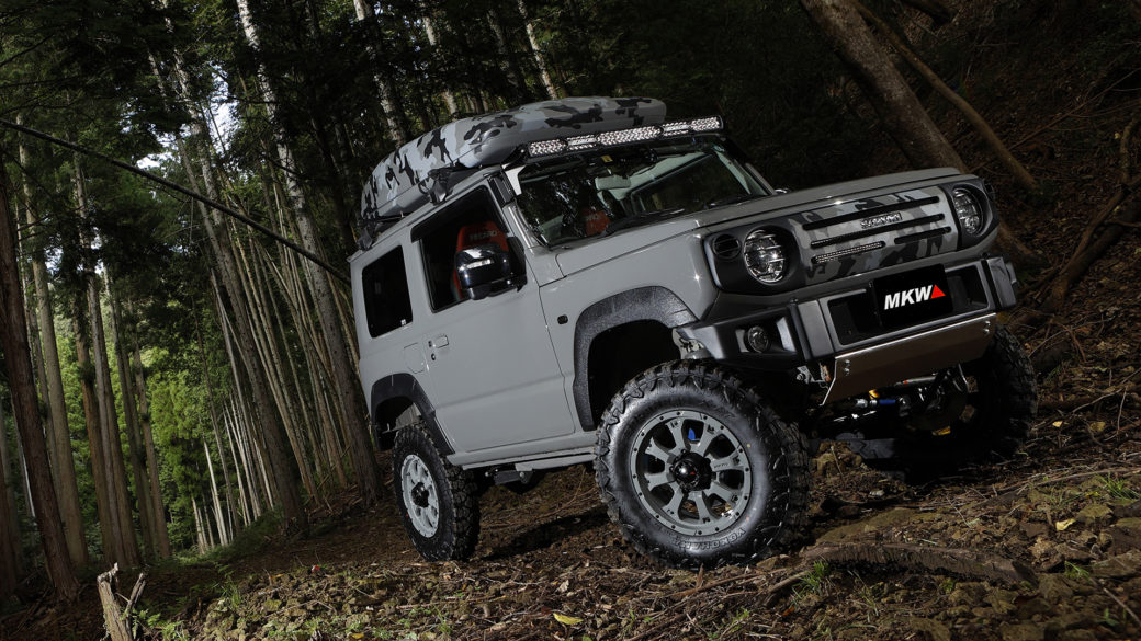【MKW 】大きな魅力を放つジムニー用、2種MKW渾身のフォルムとカラー「MK-55J」｜LETS GO 4WD WEB