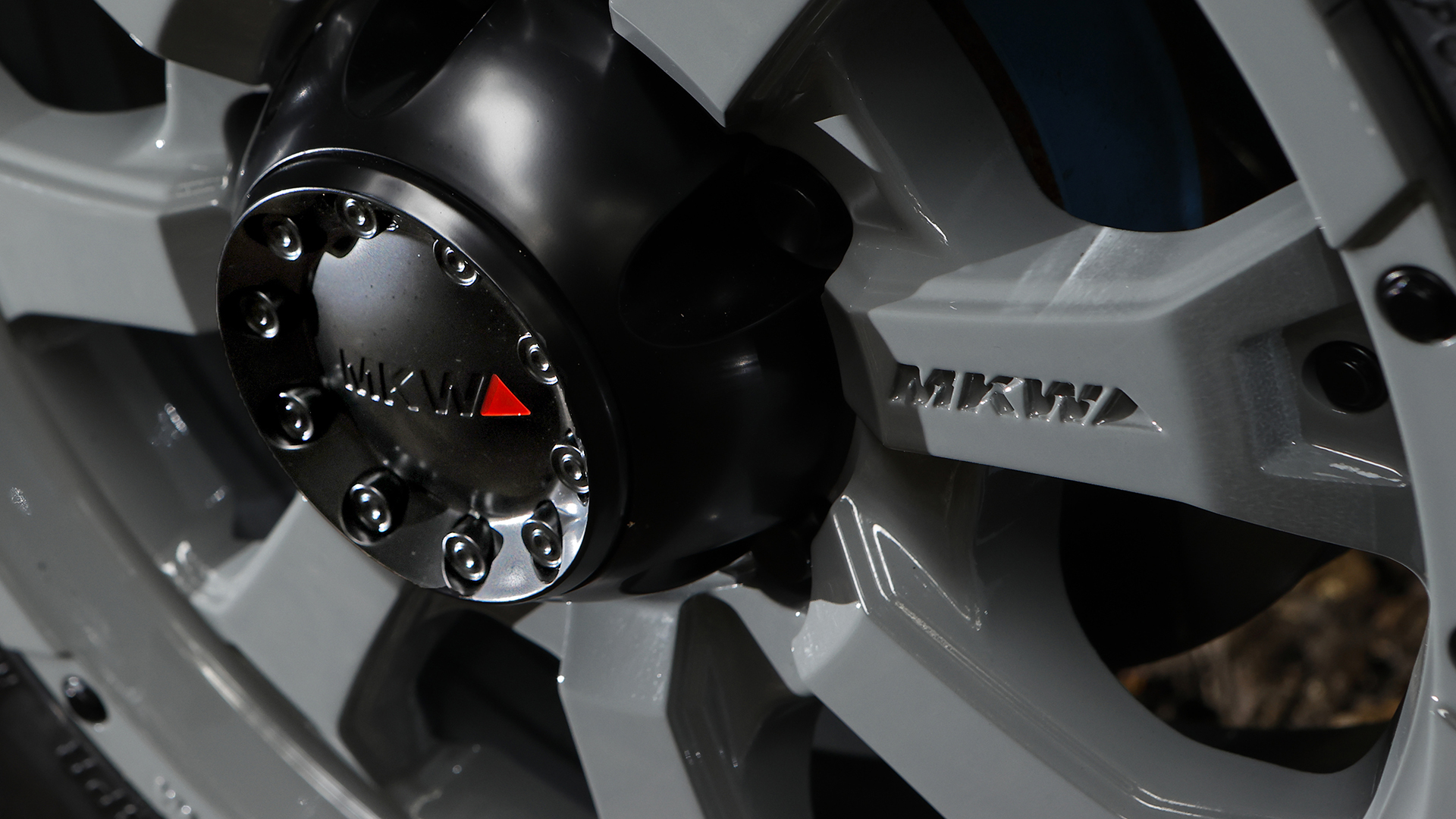 【MKW 】MKW渾身のフォルムとカラーコーデを楽しむ「MK‐55J/MK‐46HellCat」｜LETS GO 4WD WEB