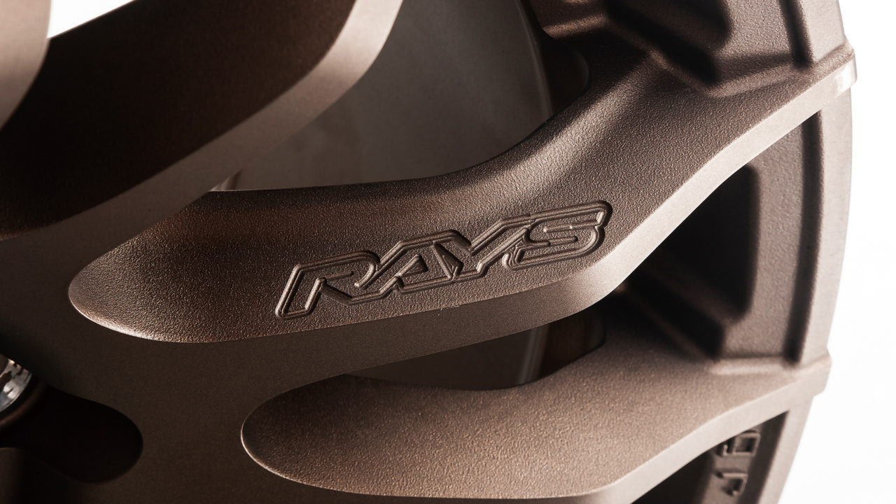 【RAYS】スピードブリックリムの採用など4WD車に対応した57XR-Xが誕生「gram LIGHTS 57XR-X」｜LETS GO 4WD WEB