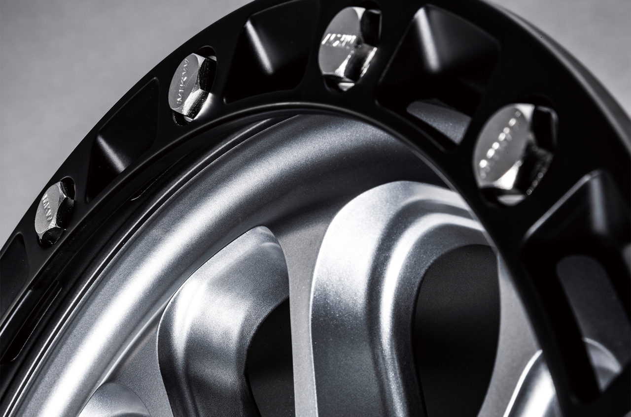 【MKW】アメリカンスピリットなUS.MKW仕様に日本のファン垂涎の“JP Spec”が追加‼「M204」｜LETS GO 4WD WEB