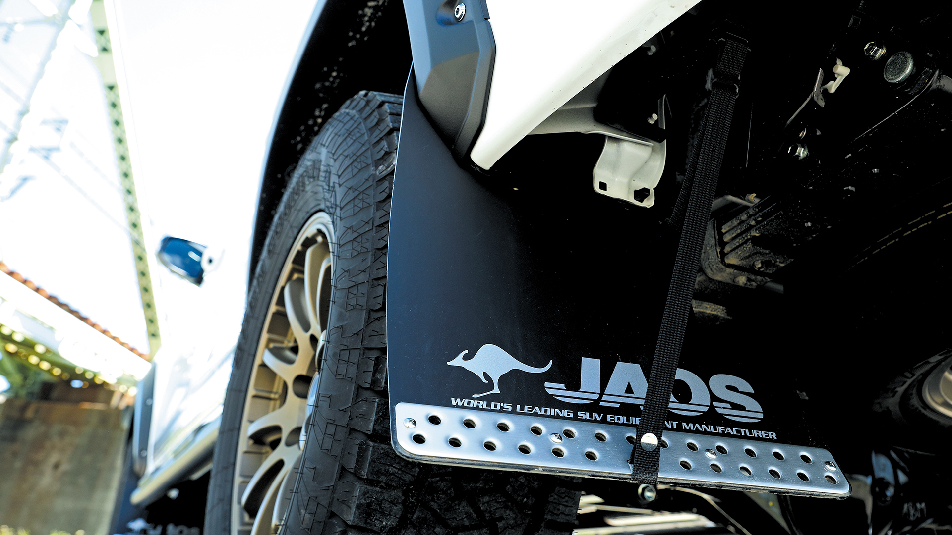 【JAOS】4WD・SUVの本質を極める 機能的な〝JAOS Style〟｜LETS GO 4WD WEB