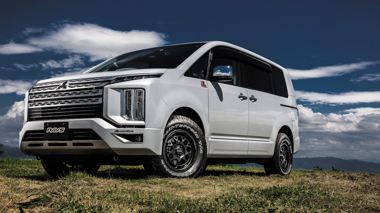 【RAYS】アルミ鍛造プレスの専用センターキャップもブラック化！チームデイトナの名作〝M9〟を極める半艶黒カラー仕様「M9 BLACK EDITION」｜LETS GO 4WD WEB