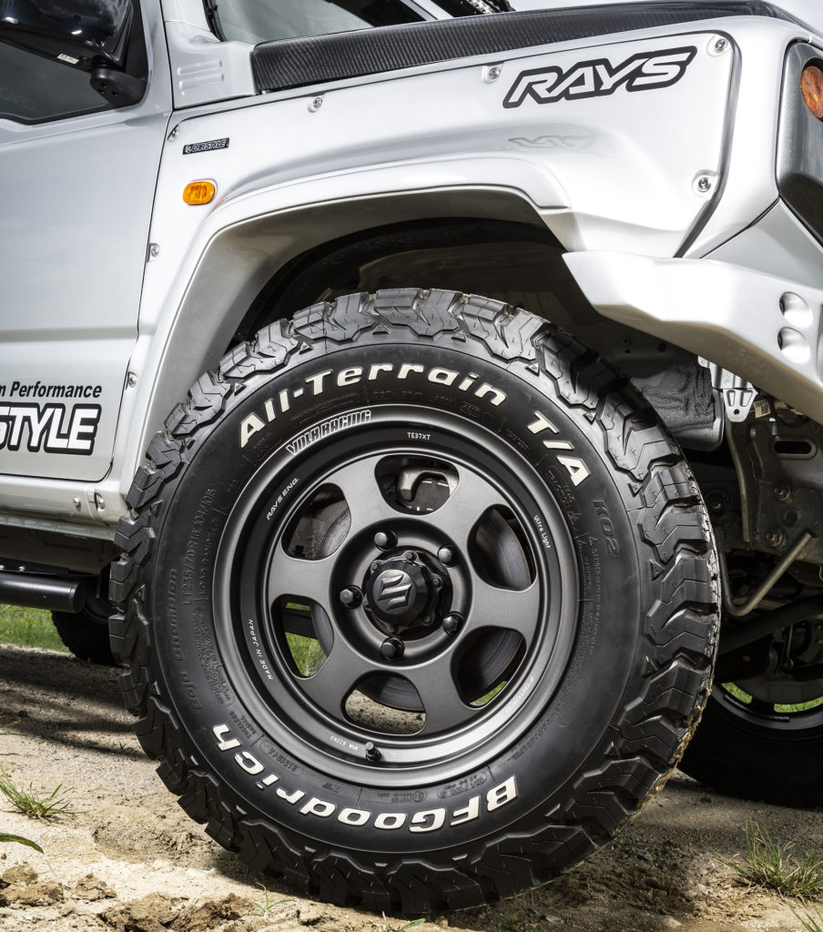 【RAYS】強度を犠牲にせずに350g軽量化！鍛造6スポークの伝説が再び「VOLK RACING TE37XT for J UL」｜LETS GO 4WD WEB