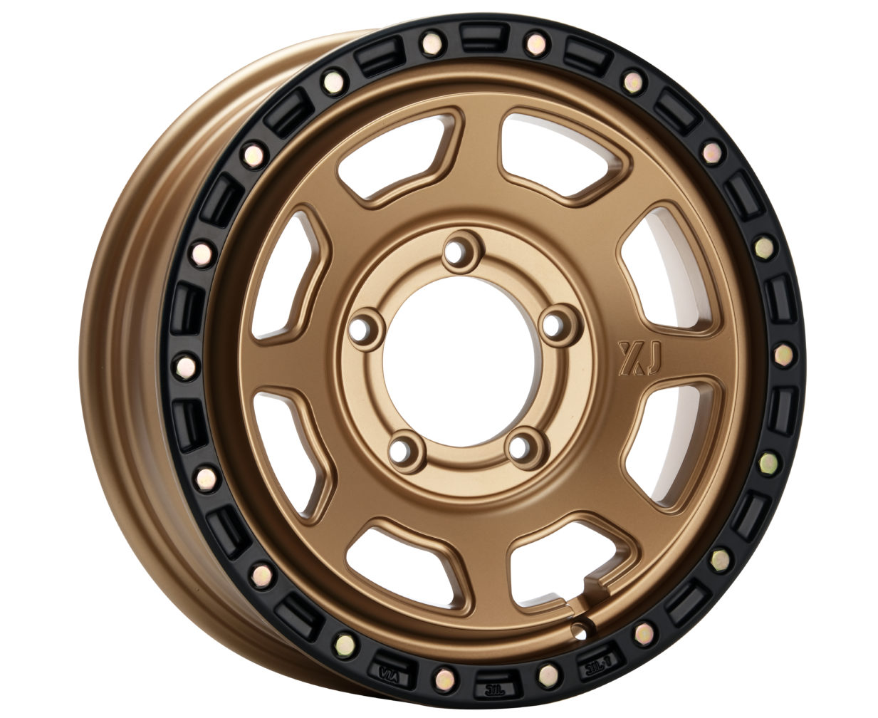 【MLJ】武骨な8ホール・ディッシュの傑作にジムニー用サイズが夏頃追加登場「XTREME-J XJ07」｜LETS GO 4WD WEB