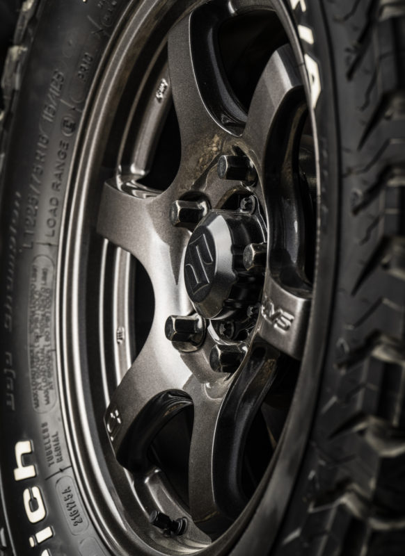 【RAYS】6本フォルムと新カラーで極めるスポーティ・パフォーマンス「gram LIGHTS 57DR-X」｜LETS GO 4WD WEB