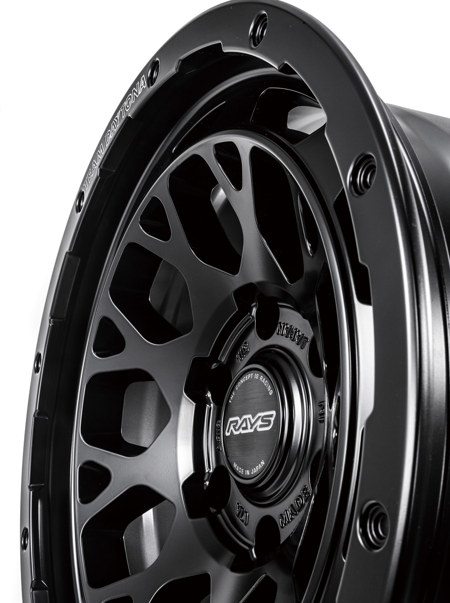 【RAYS】スパルタンなスタイルはそのままにM9よりも4％軽いM9+が新登場｜LETS GO 4WD WEB