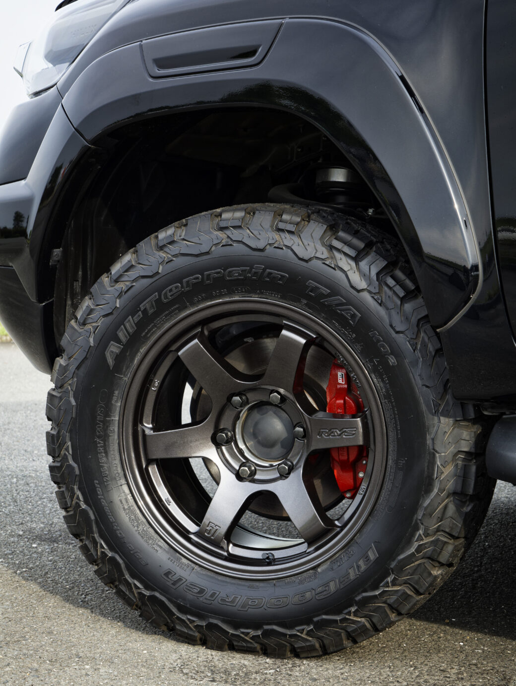 【RAYS】16、17、18の3サイズでカスタムの幅を広げる「gramLIGHTS 57DR‐X」｜LETS GO 4WD WEB