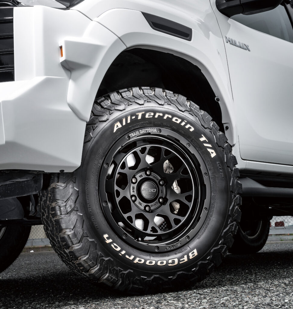 【RAYS】名作メッシュの〝M9〟が新時代のスタンダードに新生「TEAM DAYTONA M9＋」｜LETS GO 4WD WEB