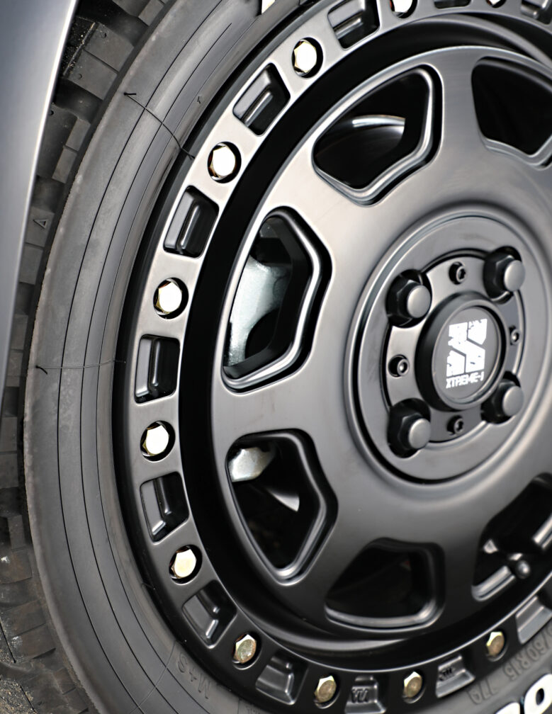 【MLJ】ビードロックデザイン＆アグレッシブなコンケイブ「XTREME-J XJ07」｜LETS GO 4WD WEB