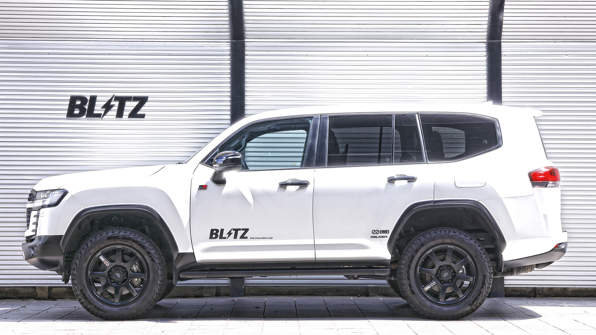【BLITZ】スタイリッシュで超絶乗り心地 、快適・安心なリフトアップ車高調、誕生｜LETS GO 4WD WEB