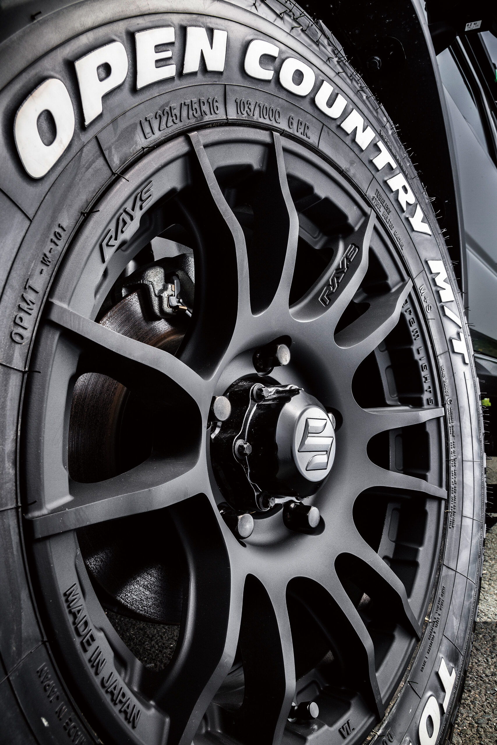 【RAYS】極限の走りに対応するOFF特化型モデル「gram LIGHTS 57XR-X」のジムニーシエラ用・16×6.0J+5サイズが熱すぎる！｜LETS GO 4WD WEB