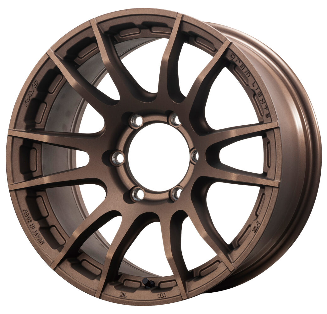 【RAYS】極限の走りに対応するOFF特化型モデル「gram LIGHTS 57XR-X」のジムニーシエラ用・16×6.0J+5サイズが熱すぎる！｜LETS GO 4WD WEB