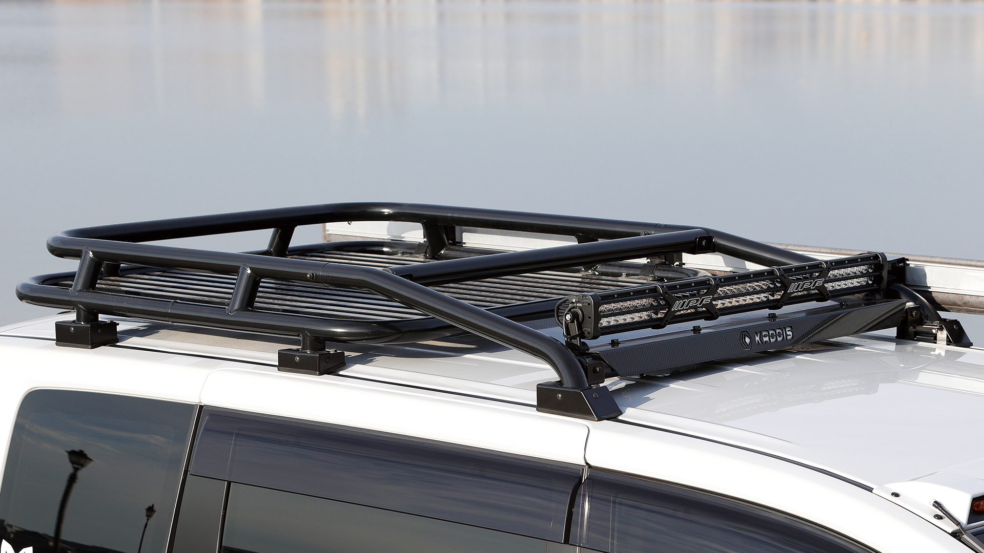 【ROAD HOUSE】迫力のエクストリームスタイルと実用性重視のAR4スタイルの魅力！｜LETS GO 4WD WEB