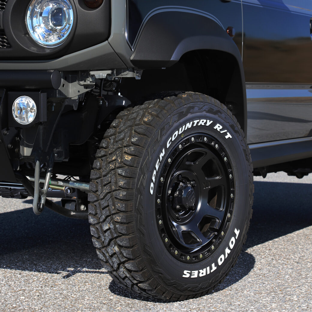 【MLJ】立体感が際立つアグレッシブな造形「XTREME-J XJ07」｜LETS GO 4WD WEB