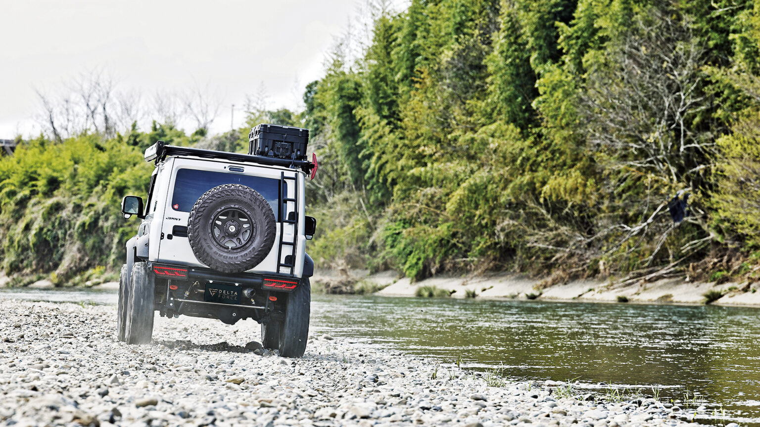 【DELTA FORCE】機能と立体造形をさらに追求した最新作！DF流の変則2×5スポーク「OVERLANDER」｜LETS GO 4WD WEB