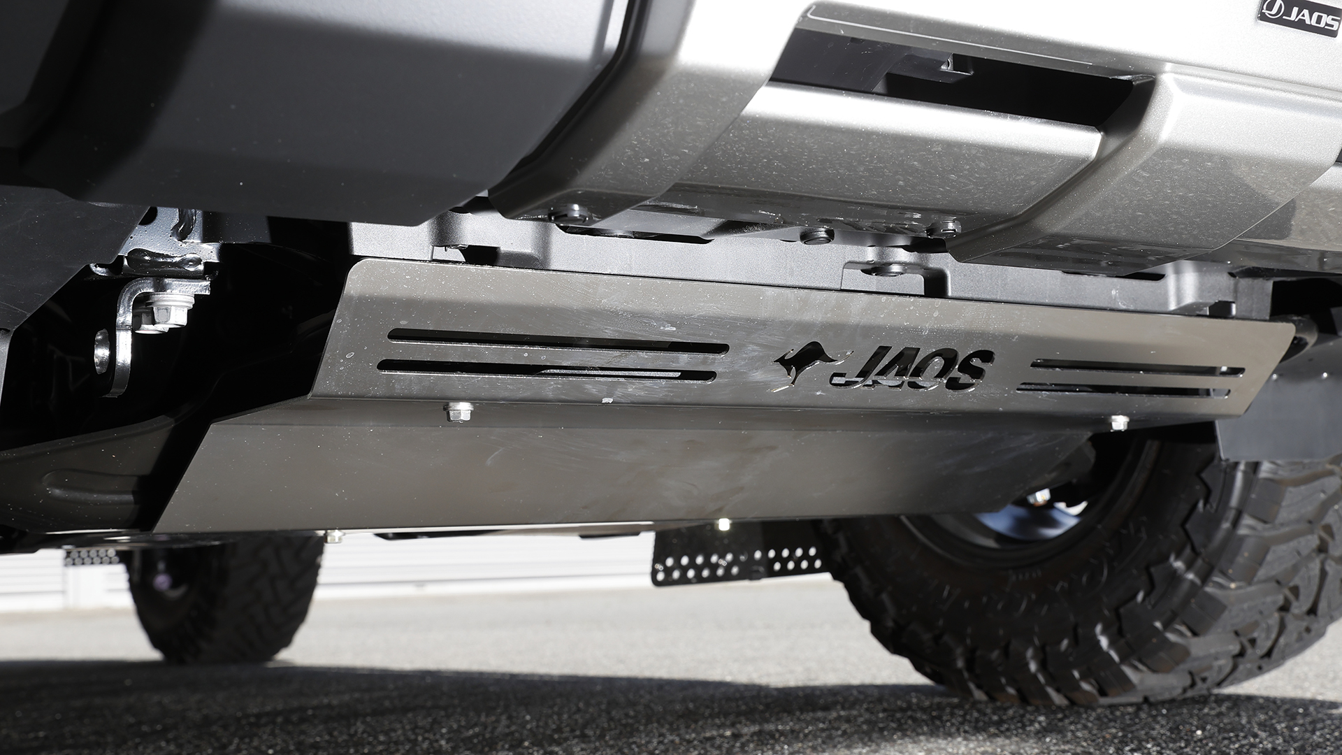 【JAOS】4WD・SUVカスタムメーカーのカリスマパーツが先行販売開始！｜LETS GO 4WD WEB