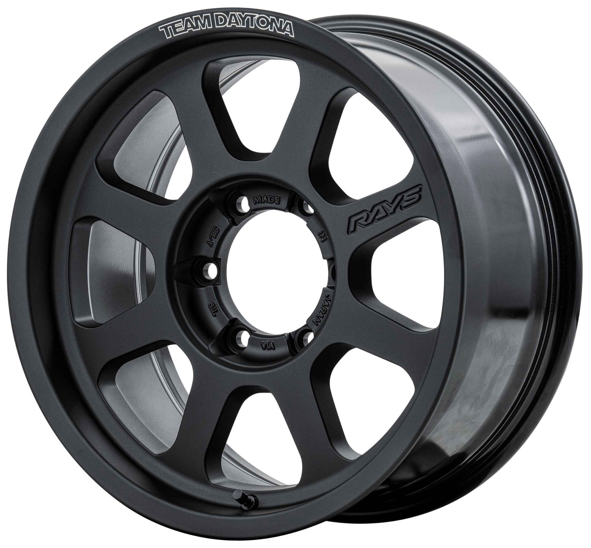 【RAYS】新世代ランドクルーザー250に合わせるアルミホイールはTEAM DAYTONA D108車検対応ドンピシャサイズがお勧め「TEAM DAYTONA D108」｜LETS GO ...