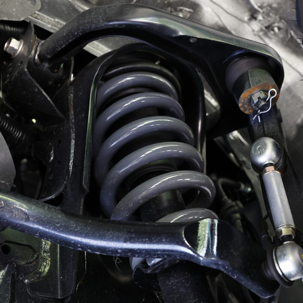 【X-FANG】内外装パーツに加え走りの性能も追求！｜LETS GO 4WD WEB