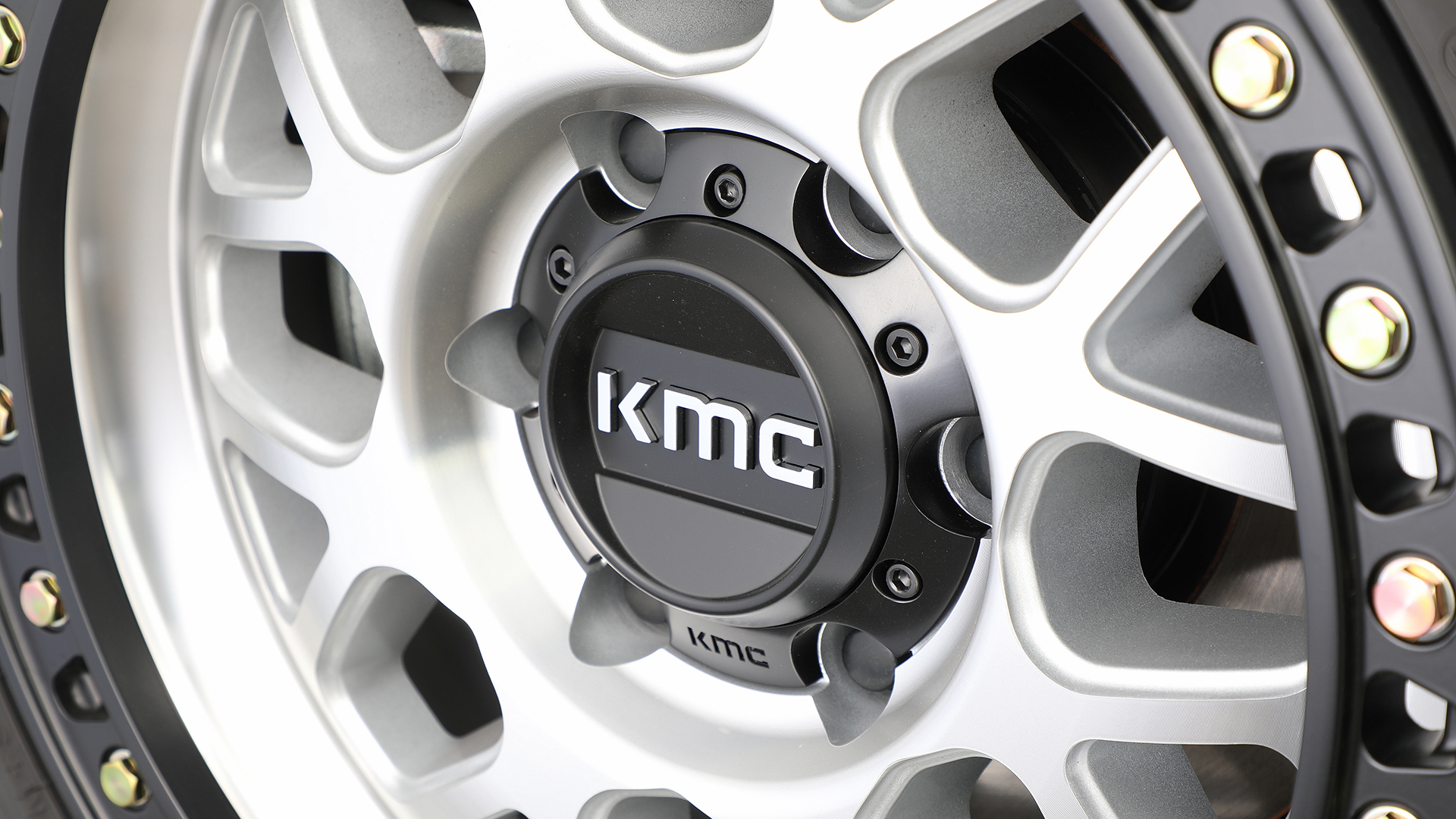 【MLJ】最先端トレンドを取り入れたアメリカンスタイルの構築｜LETS GO 4WD WEB