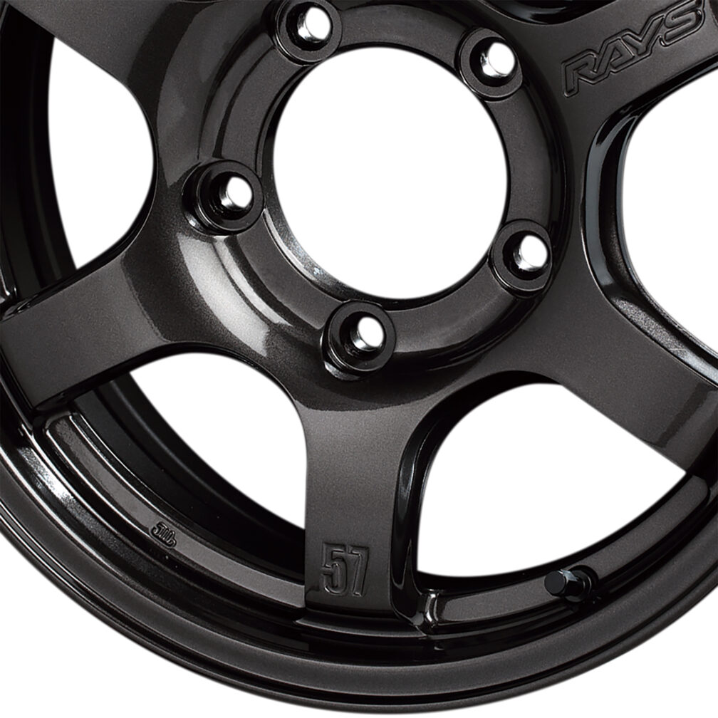 【RAYS】高性能スポーツホイール57DRをオフロード車両に最適化「gramLIGHTS 57DR-X」｜LETS GO 4WD WEB