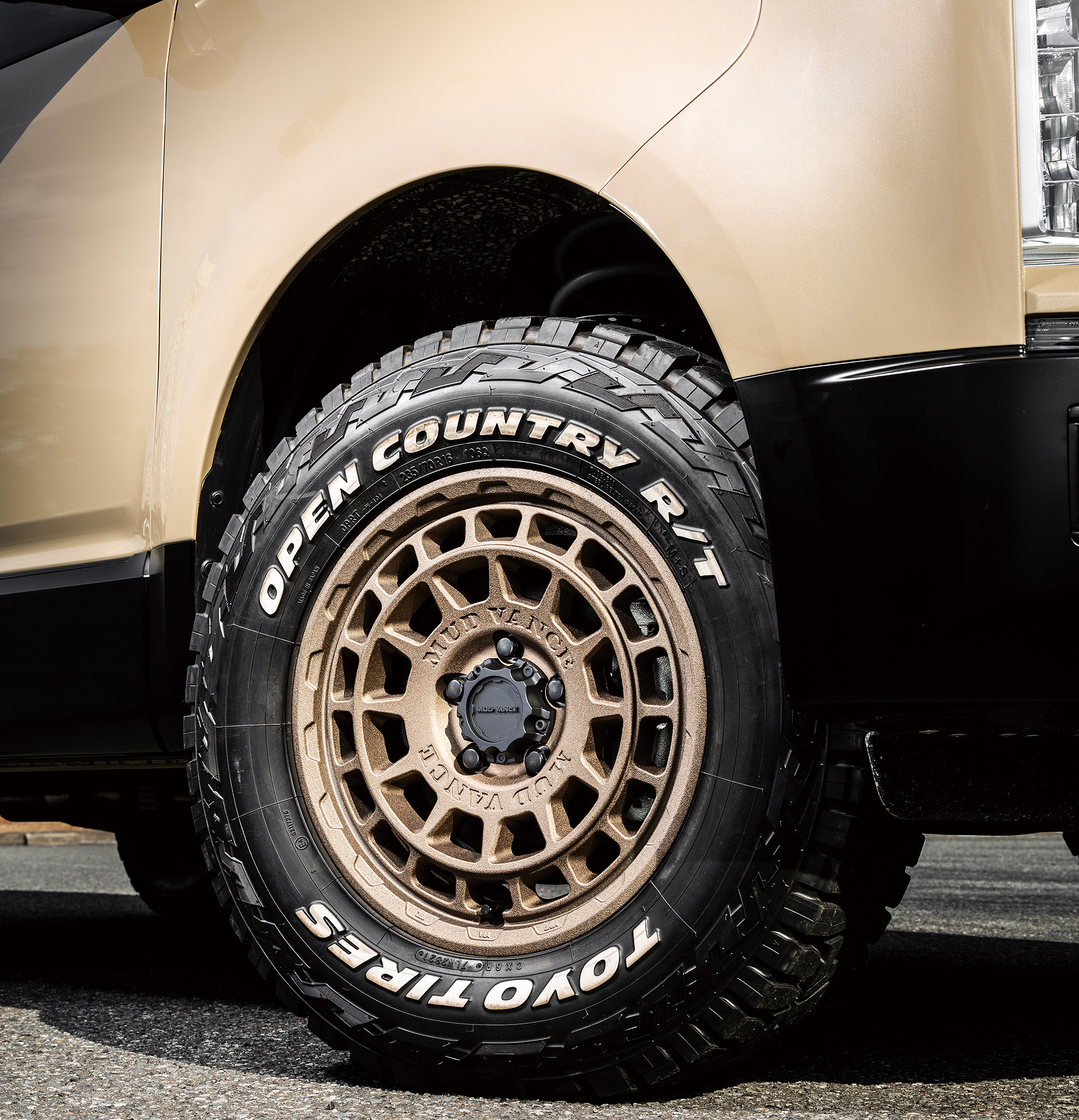 【weds】デザインに加えて個性的なカラーも魅力「MUD VANCE X」｜LETS GO 4WD WEB