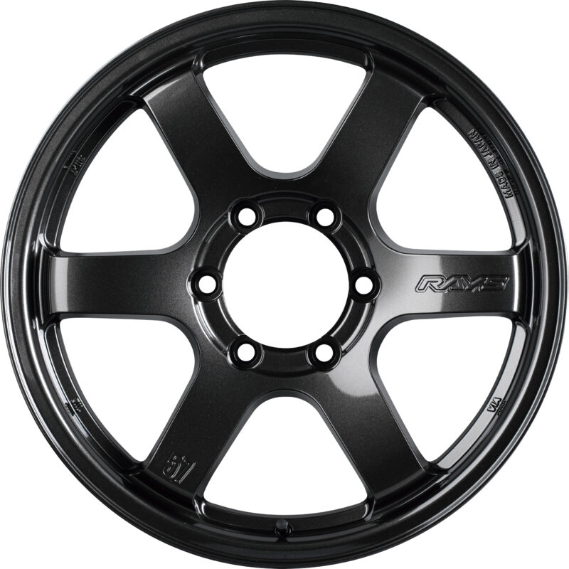 【RAYS】ランドクルーザーにベストマッチな攻めのサイズで逞しさを演出「gramLIGHTS 57DR-X」｜LETS GO 4WD WEB