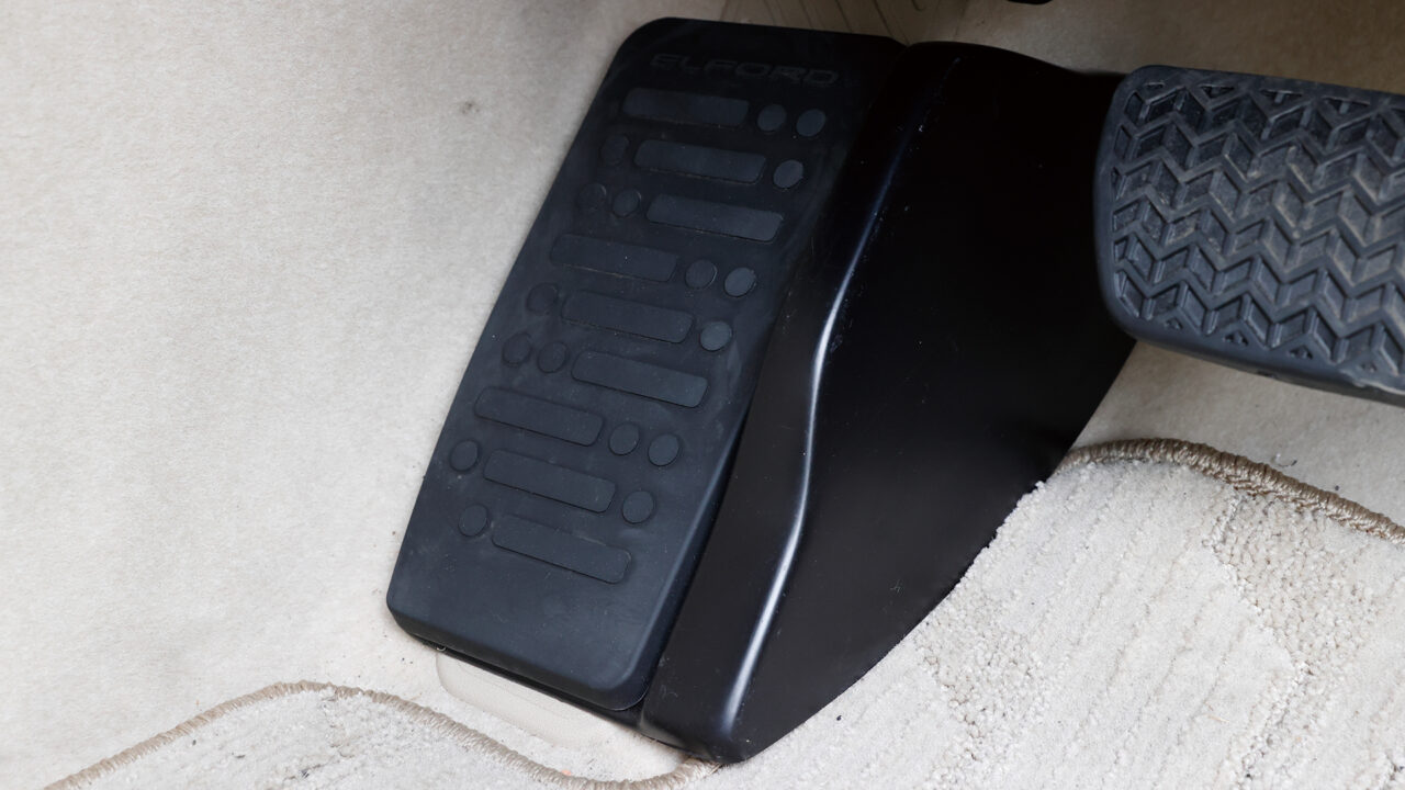 【ELFORD】純正エアロにさらにプラスオン！個性と上質さも追求したスタイル｜LETS GO 4WD WEB