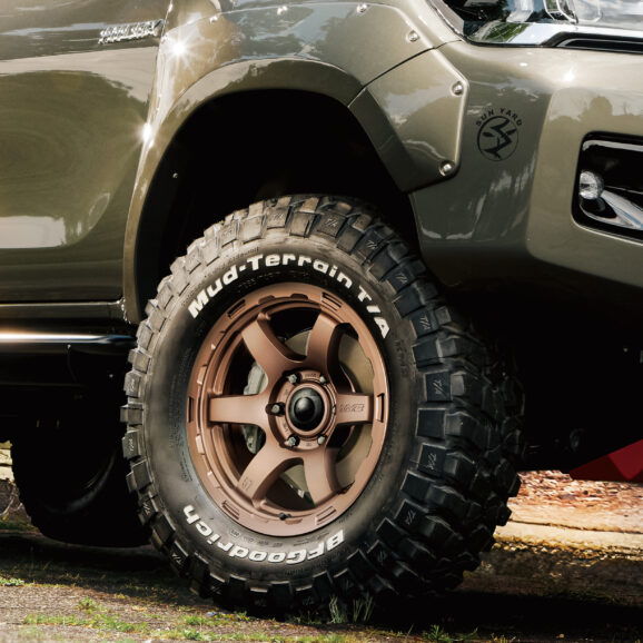 【RAYS】オフロードスポーツの大本命である57DR-Xをベースに大幅な強化が施された待望の新作「57DR-X HD」｜LETS GO 4WD WEB