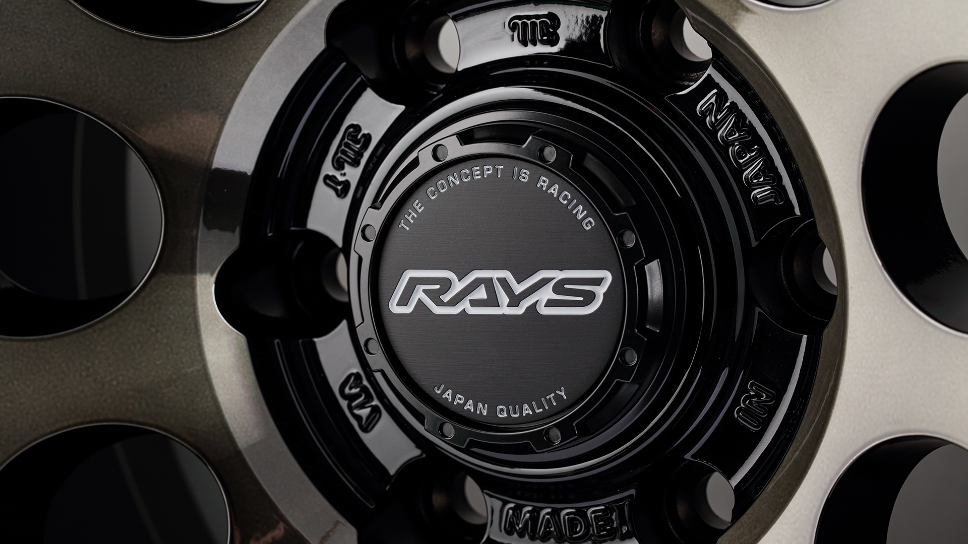 【RAYS】秀逸なデザインから生まれるギア感たっぷりの造形が王道のオフロードスタイルをさらに昇華させる「TEAM DAYTONA D9 ...