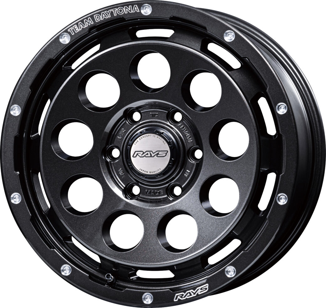 【RAYS】深みのある専用カラーが精悍な印象を高めてくれる「TEAM DAYTONA D9 SPEC-M」｜LETS GO 4WD WEB