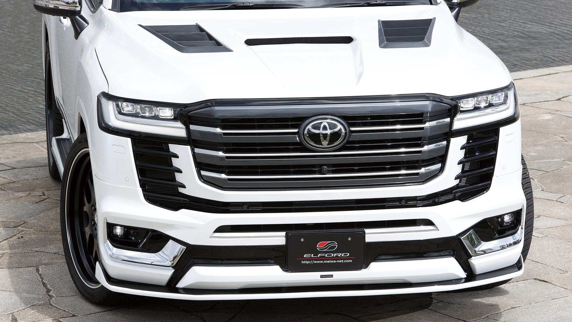 【ELFORD】アドオンを含むトータルコーデで描かれる〝美しい〟エアロフォルム｜LETS GO 4WD WEB