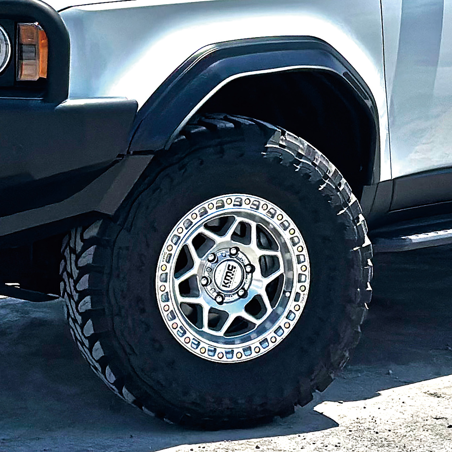 【flexdream】ARB×ランクルの可能性を追求！〝本格オーバーランダー〟の魅力｜LETS GO 4WD WEB