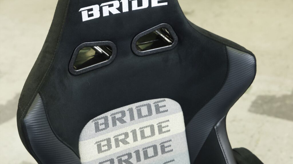 【BRIDE】室内に制限のある車種でも装着可能なモデル「ERGOSTER」が新登場 | 4WDやSUVのパーツなら4WD・SUVパーツガイド